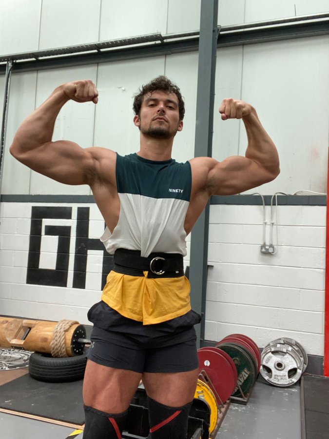 Eco-Friendly: DIY Gym Pump Cover – The Menswear Newsletter