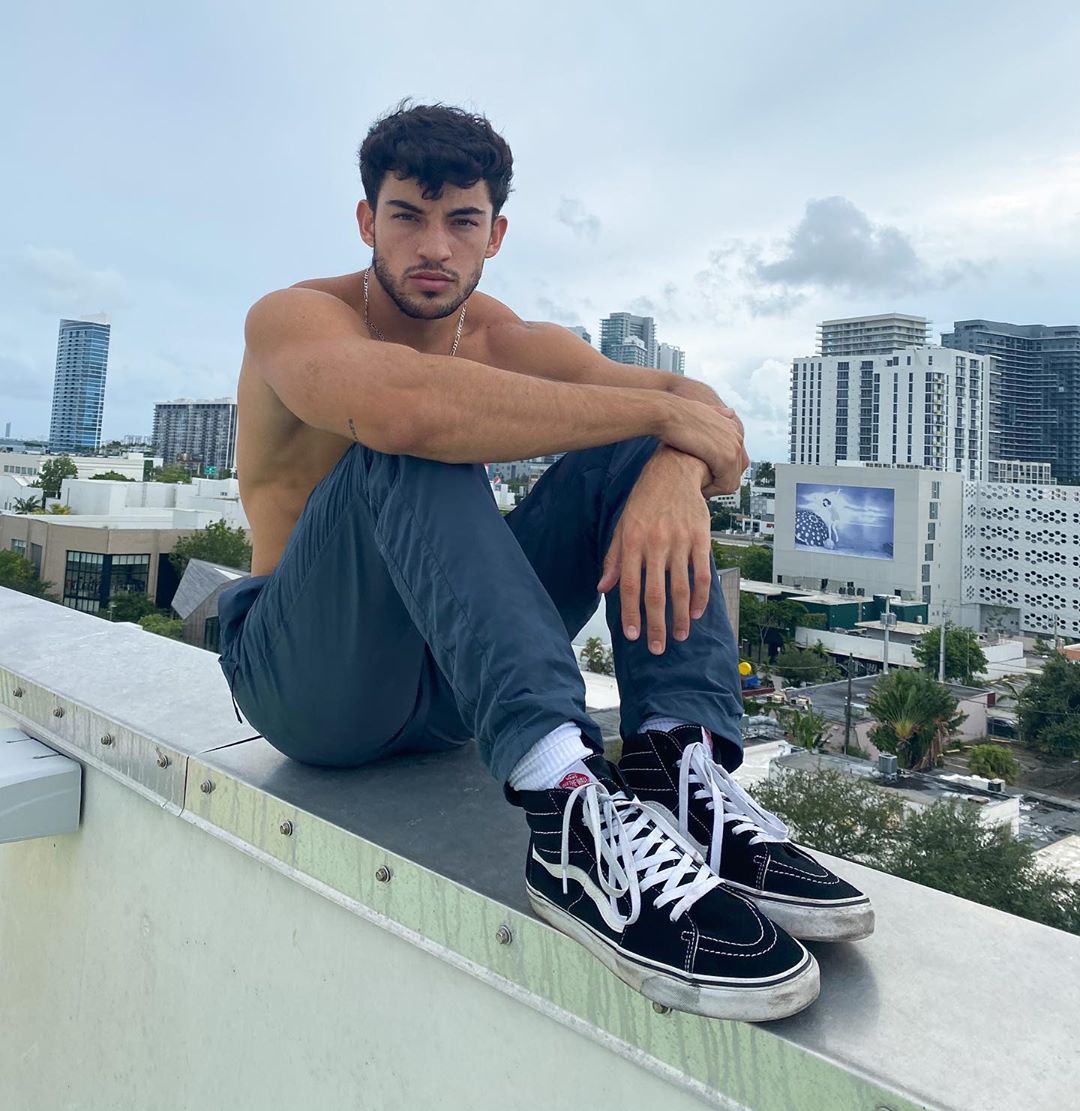 Content Creator: Luis Capecchi – The Menswear Newsletter