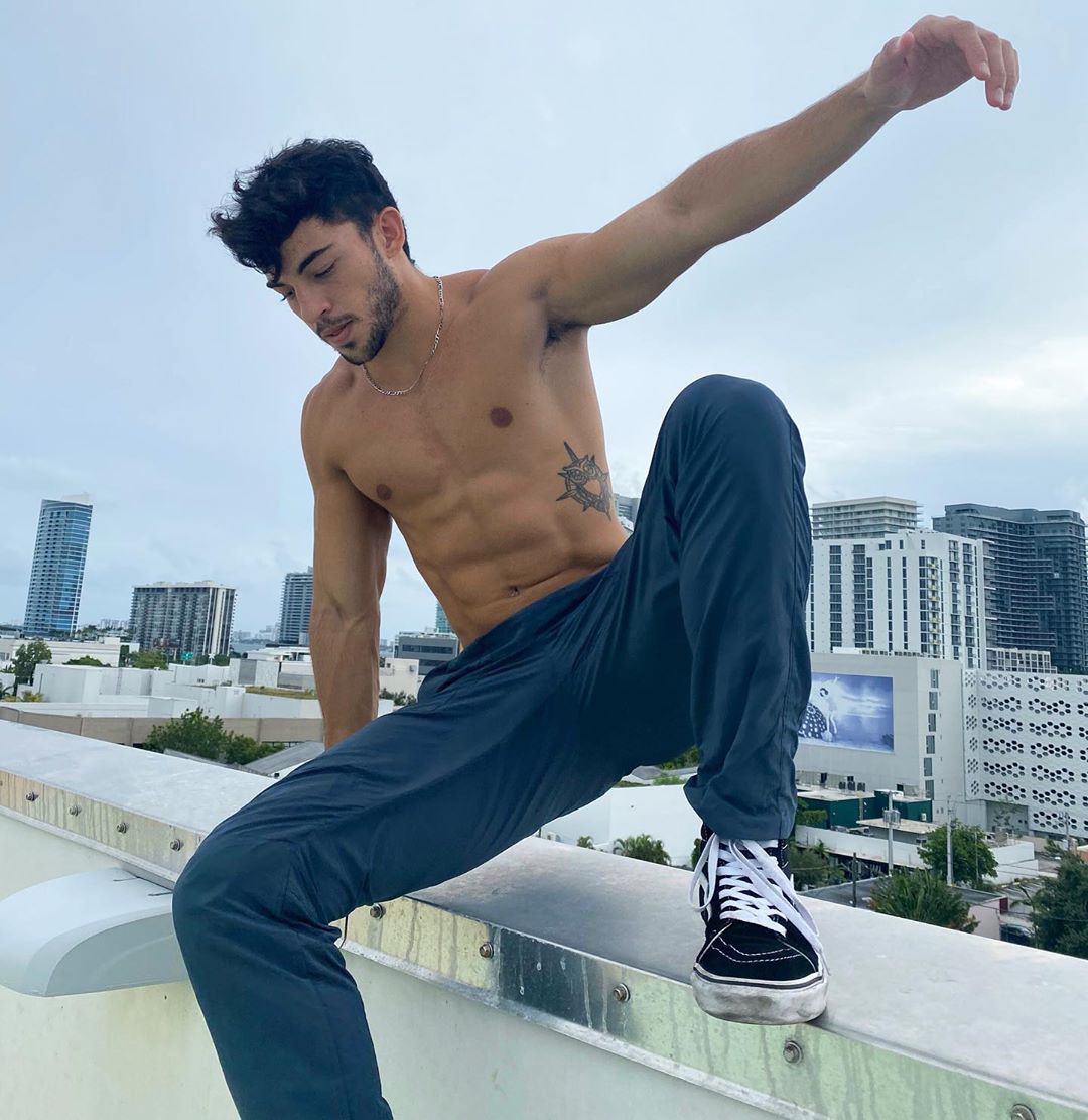 Content Creator: Luis Capecchi – The Menswear Newsletter